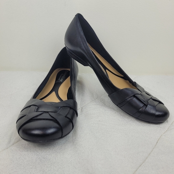 Naturalizer | Shoes | Naturalizer N5 Comfort Black Leather Maude Ballet ...